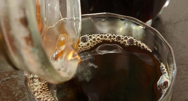 Austrian Jagertee Recipe - spiced Black tea w Schnapps & Rum