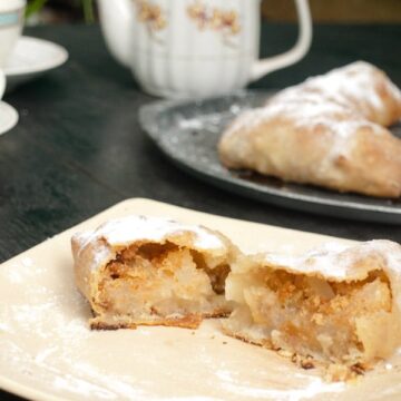 Strudel Dough Recipe - How to make Strudel Dough Pastry [Easy!] 🍰