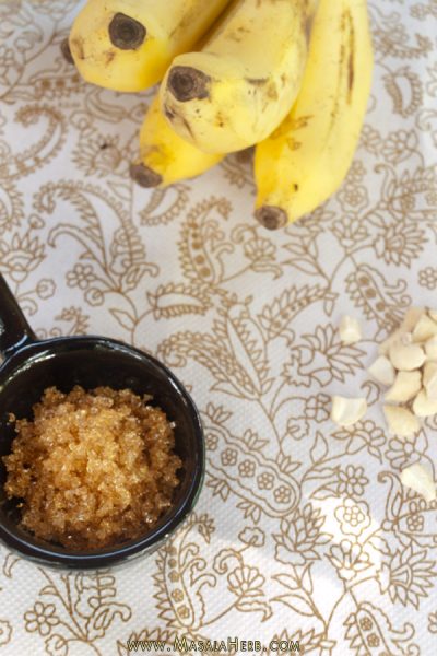 Breakfast Semolina Porridge with Banana and Cashews