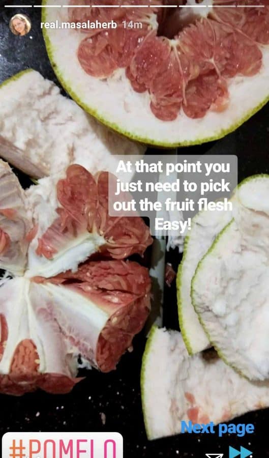 Pomelo Fruit Smoothie Bowl & How to prepare Pomelo 🍊