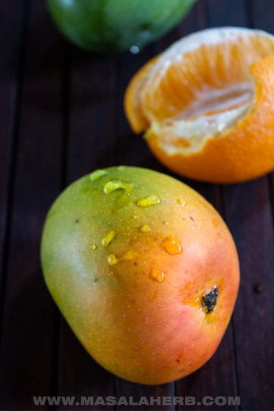 Homemade Mango Jam Recipe - Mango Preserves [+Natural pectin!]