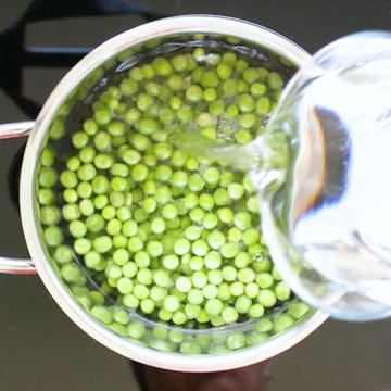 Simple Buttered Peas Recipe