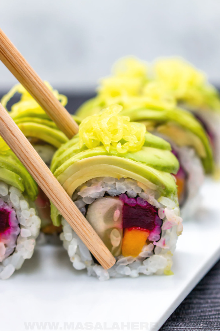 +5 Inside out Sushi Roll Ideas (Uramaki Sushi) | MasalaHerb.com