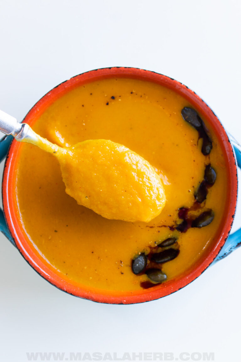 Curried Roasted Sweet Dumpling Squash Soup Recipe