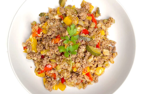 One Pan Ground Beef and Mixed Vegetables
