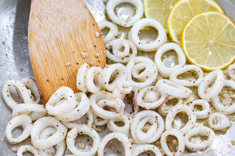 Butter Garlic Pan-Fried Calamari Rings (Squids)